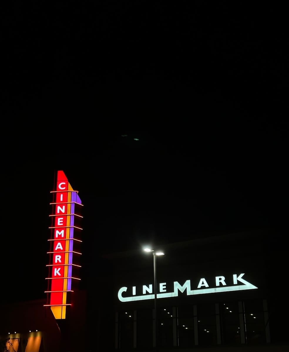 How To Get The Cinemark 💵 First Responder Discount